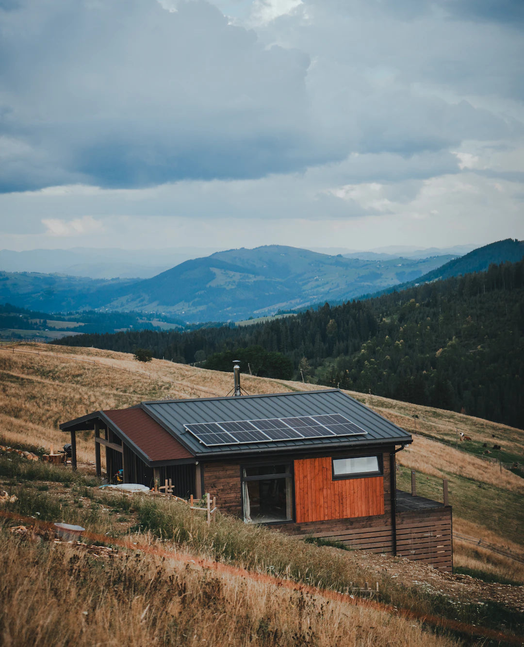 Build Your Off-Grid Community and Thrive Together — Modern Homestead Co.