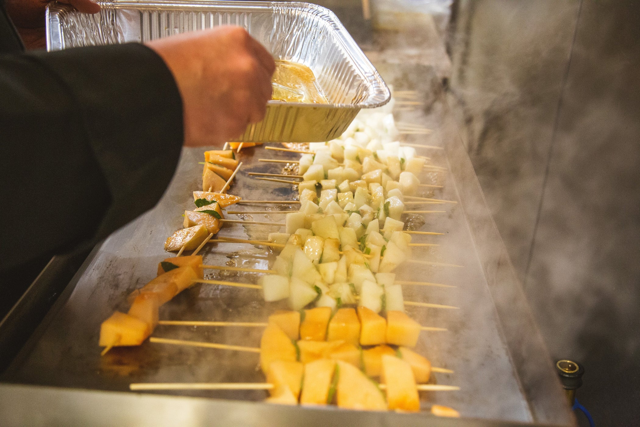 FLASH SALE! Le Griddle GFE75 “The Ranch Hand” Outdoor Gas Flat Top ...